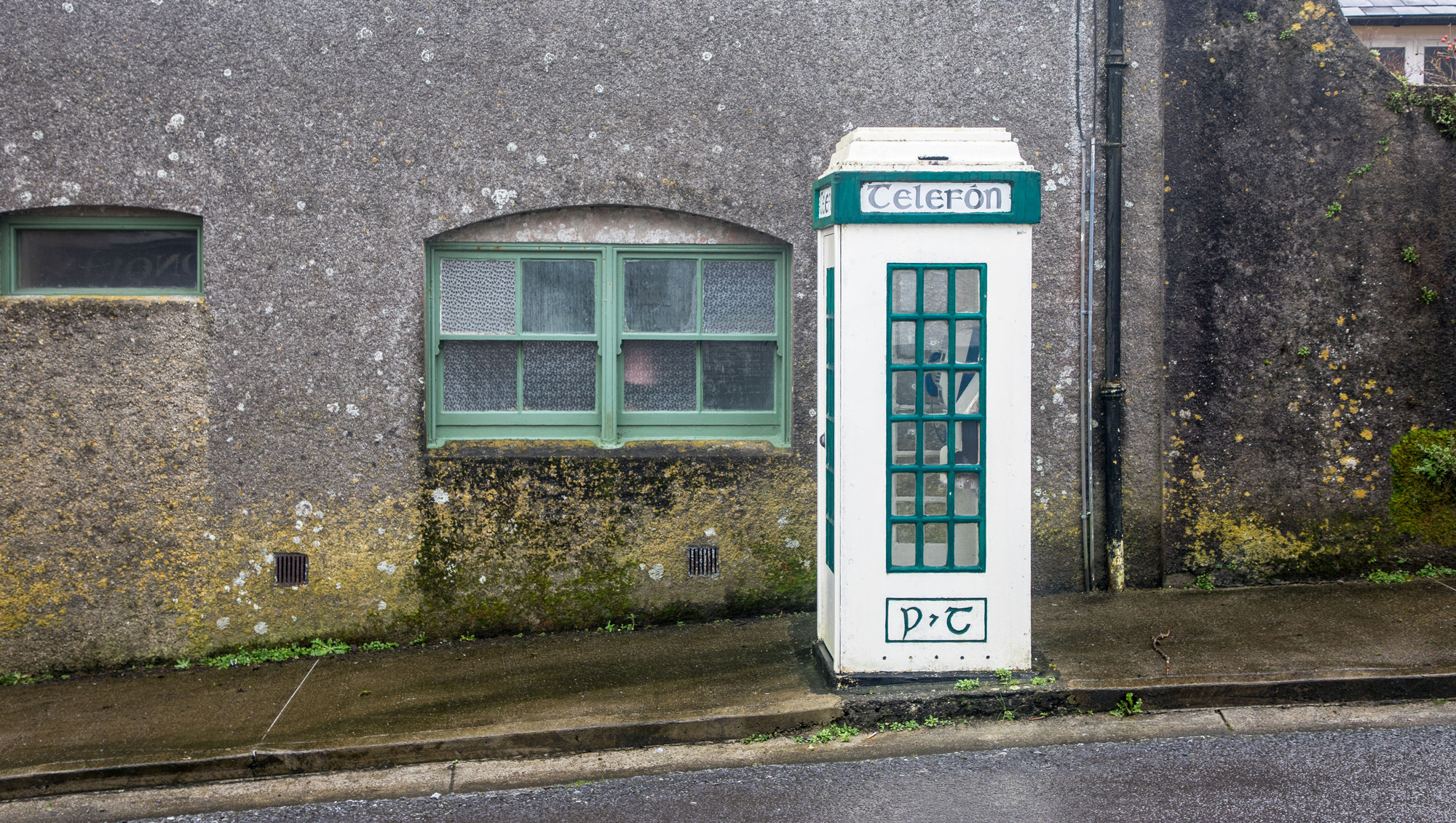 End of an Era: Ireland says farewell to the iconic payphone boxes ...