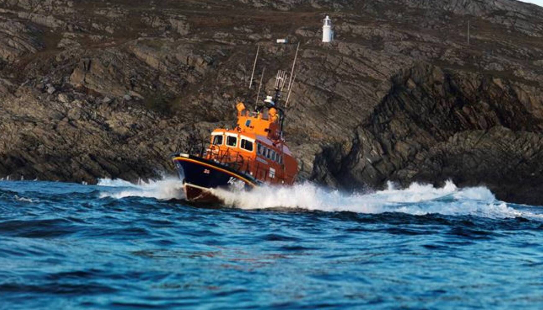 Mayo Coast Guard units assist two-man vessel during operation off Old ...