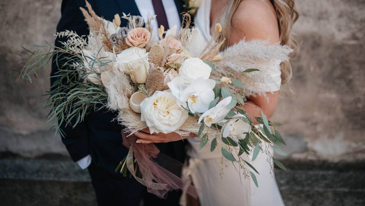 Wedding bells: Mayo club congratulate one of their own on recent ...